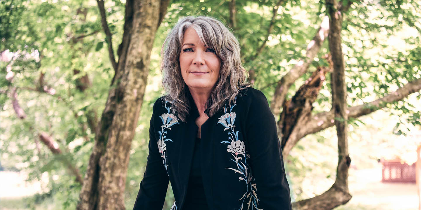 A Winter Gathering with Kathy Mattea | Ruth Eckerd Hall